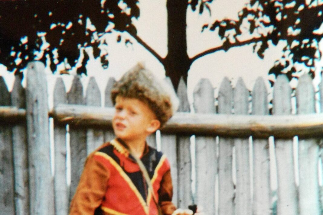 Understanding My White Father in 8 Minutes | DataDrivenInvestor